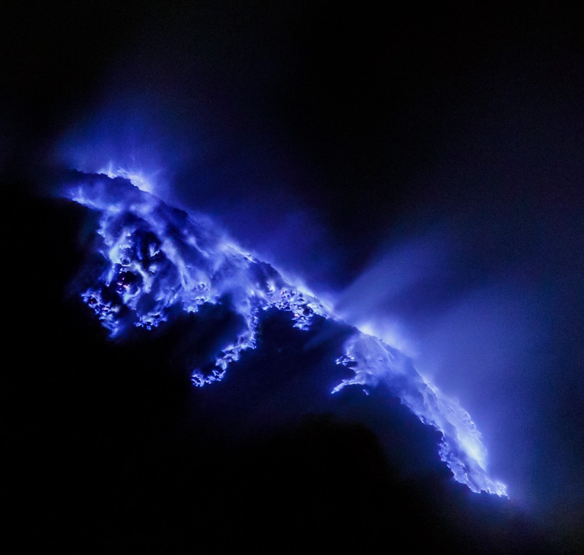 Blue lava – The Generalist Academy